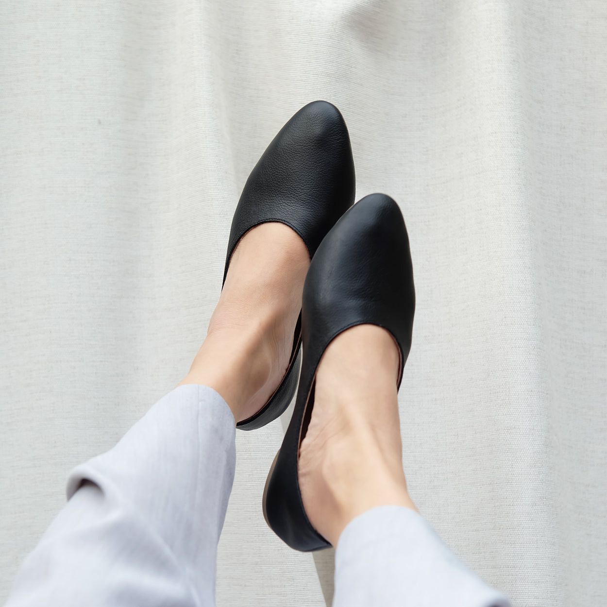 Roma Black in Genuine Leather (Pre-order) – Posh Pocket Shoes